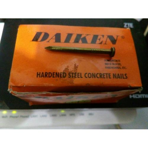 Jual paku beton 1,5" 1 1/2 inch 2" 2,5" 2 1/2" paku cor kotak tembok ...