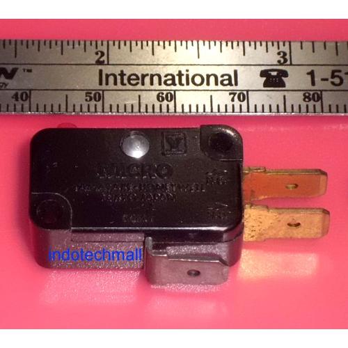 Jual Micro switch microswitch Yamatake Honeywell Japan - Kab. Tangerang ...