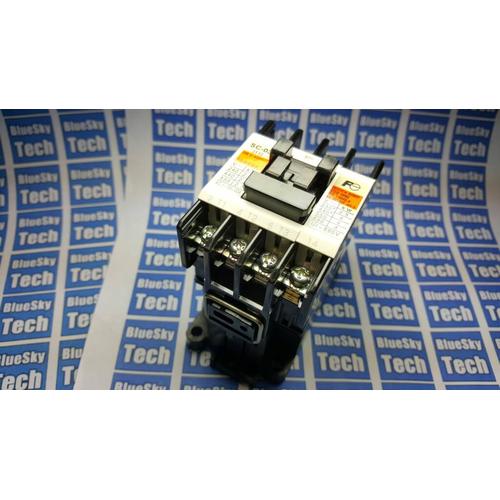 Jual Fuji Electric Magnetic Contactor 3phase 1NO SC-03 SC11AA-M10 Japan ...