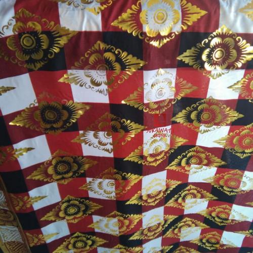 Jual Kain Dekorasi Prada Bali Motif Ukiran Wajik Poleng Tridatu - Kab ...