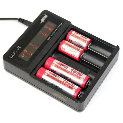 Jual Efest Battery Charger LUC V4 Universal 4 Slot with LCD 18650 dll ...