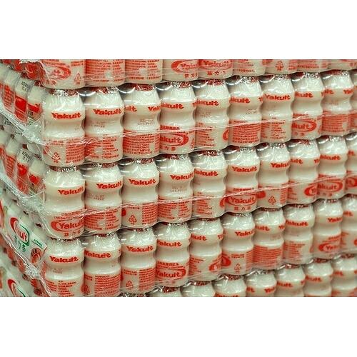 Jual Yakult/bal (isi 50btl) - gosend same day - Jakarta Timur - batara ...