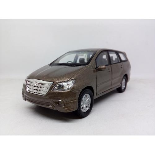 Jual Diecast Miniatur Mobil TOYOTA KIJANG INNOVA Coklat Diecast Car ...