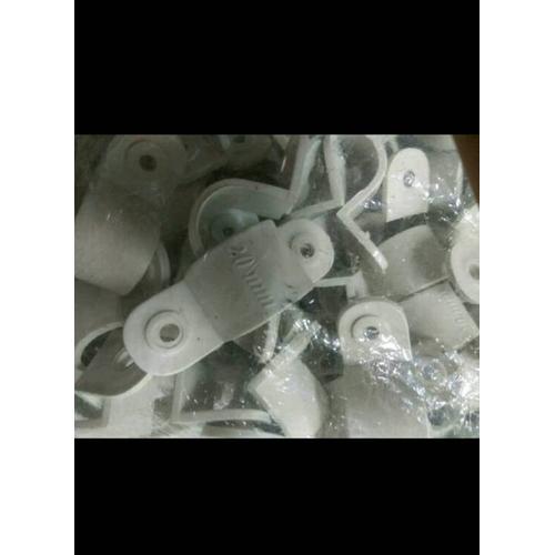 Jual Klem Pipa 3/4" plastik / clamp pipa pvc 20 mm - Jakarta Pusat ...
