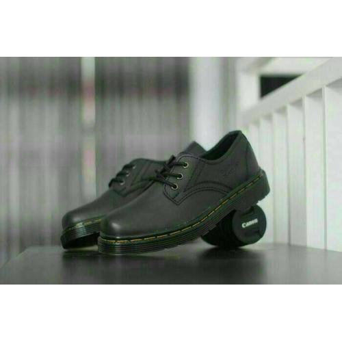 Jual SEPATU DR. MARTENS UNISEX LOW BOOT PRIA WANITA DOCMAR 3 VARIAN ...