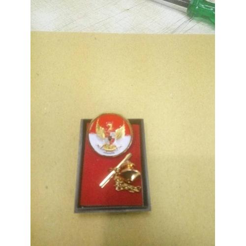 Jual pin garuda + rantai - Jakarta Pusat - Toko ibrahim style | Tokopedia
