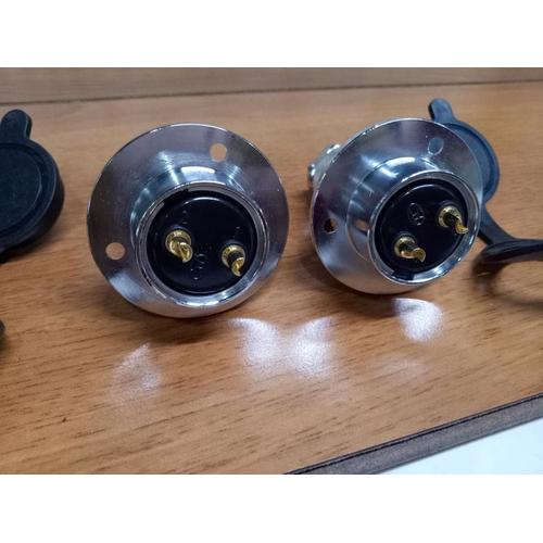 Jual KONEKTOR SOCKET DC PIN 2 BESI BESAR UNTUK TEGANGAN DC - Kota ...