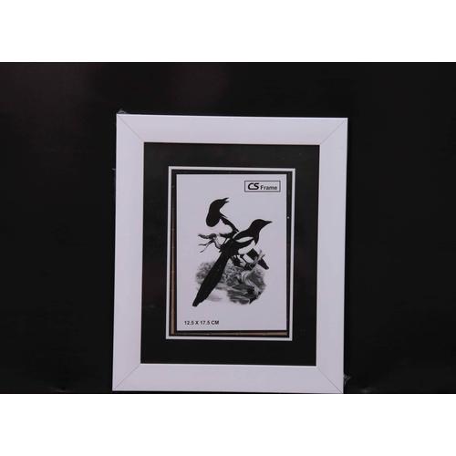 Jual Bingkai Foto 8 R (20 X 25 Cm) Warna Putih Minimalis CS - Photo ...