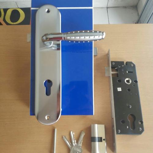 Jual Kunci pintu besar set,handle pintu set komplit - Kab. Boyolali ...