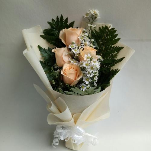 Jual Buket bunga mawar peach bucket wisuda bouquet hadiah ulang tahun ...