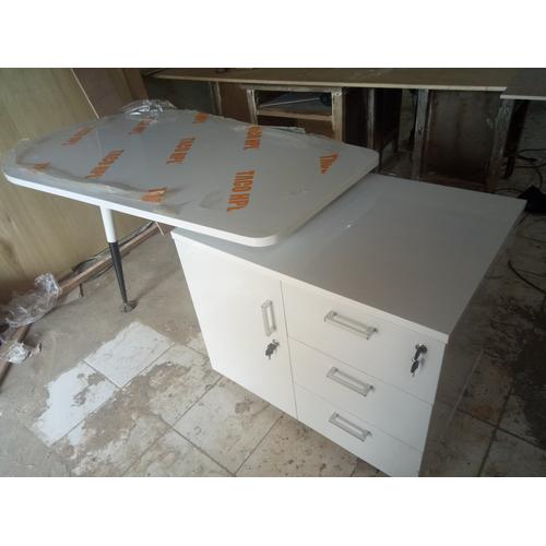 Jual Custom Meja kerja kantor drawer komputer 135*60*75 model minimalis ...