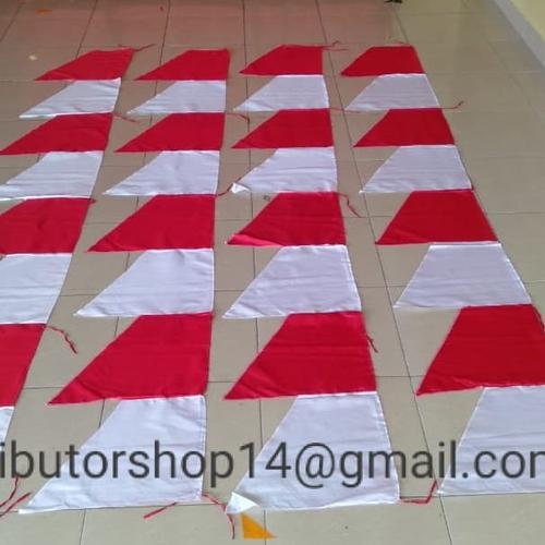 Jual umbul-umbul polos ( 8 daun mata )merah putih - Kab. Garut - enji bendera | Tokopedia
