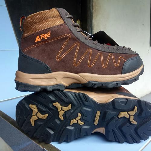 Jual Sepatu Gunung Rei Wave Coklat - Jakarta Timur - KALLAPATHAR ...