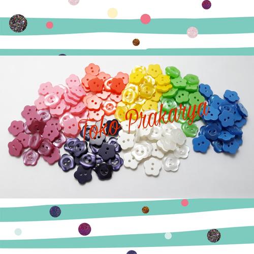 Jual Kancing Bentuk Bunga Warna Warni - Jakarta Barat - Toko Prakarya ...