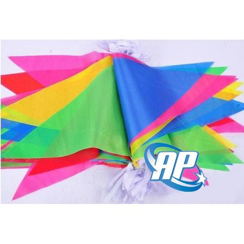 Jual Bendera kain Segitiga/ Bendera Segitiga / Bendera Segitiga Warna ...