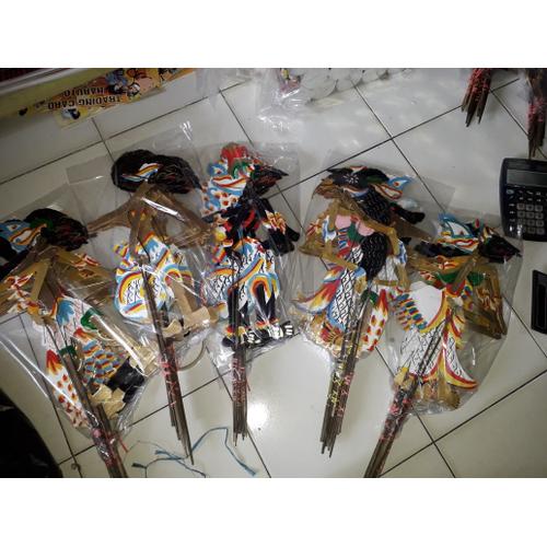 Jual Tokoh / karakter Wayang dibuat dari kertas Karton tebal ...