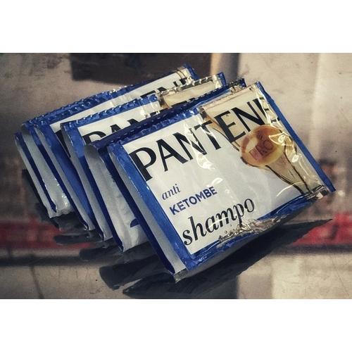 Jual Shampo PANTENE Anti Ketombe - Sampo Pentin Biru - Kota Bandung ...