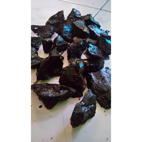 Jual Getah Gaharu asli Merauke Papua Grade Super - Kota Depok - Energi ...