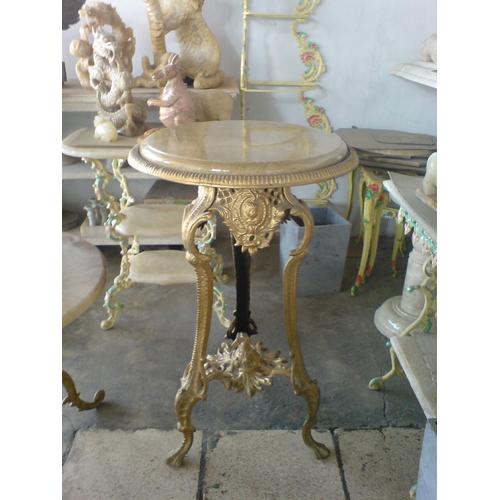 Jual Meja teras monalisa nagarenda variasi Onix Cat Besi Warna Emas ...