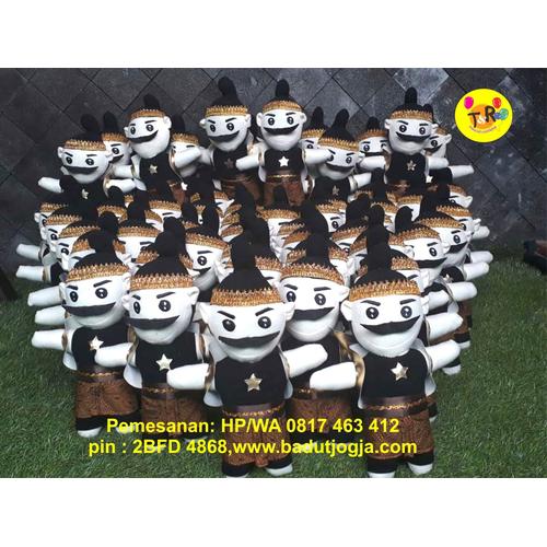 Jual Boneka Wayang Gatot Kaca - Souvenir Oleh Oleh Tradisional Khas ...