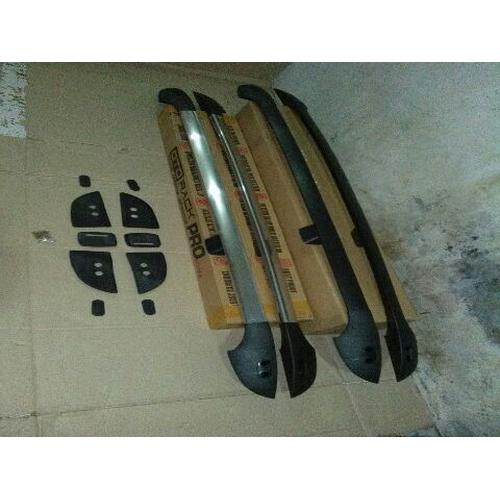 Jual Roof rack roof rail kaki rack di atas mobil avanza xenia - Jakarta ...