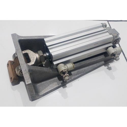 Jual Air cylinder cylinder angin pneumatic CDQ2D32S-60 SMC - Kab. Bandung - 2ndMach | Tokopedia