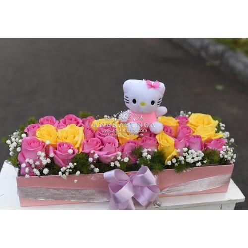 Jual Rangkaian Bunga Kotak Mawar Asli Boneka Kitty Fresh Rose Flower ...
