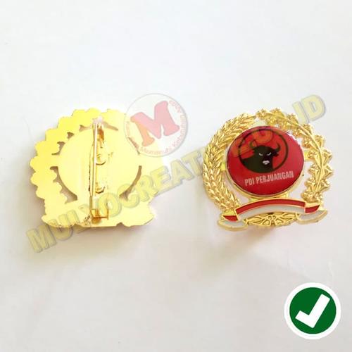 Jual Pin PDI Perjuangan - Partai PDI Perjuangan - Lencana Emblem PDIP ...