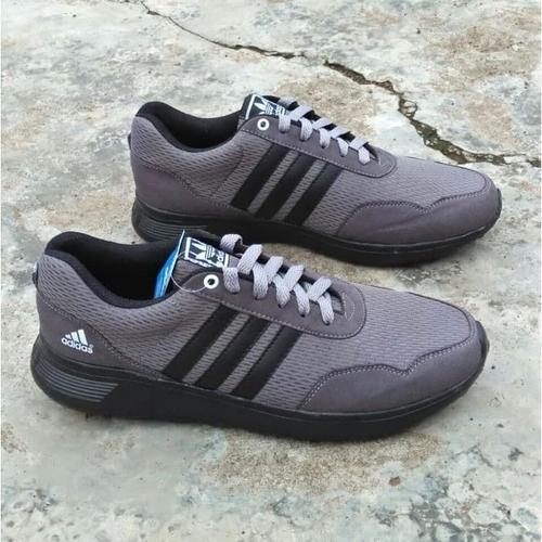 Jual Sepatu Olahraga Pria Adidas Sport Jogging Abu Grey Jumbo Ukuran ...
