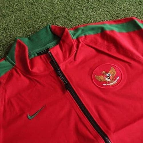 Jual Jaket timnas indonesia player issue original nike - Merah, S ...