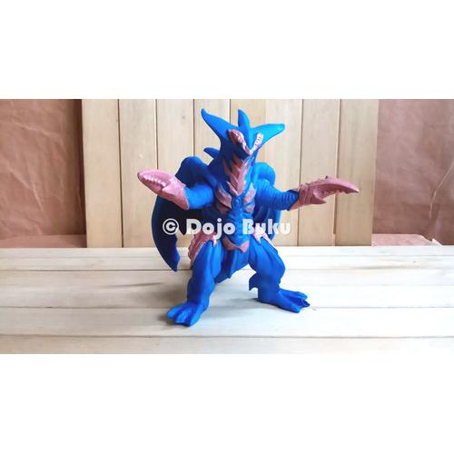 Jual Monster Ultraman Geed Kaiju Zegan 17 cm ( Godzilla ) - Jakarta ...