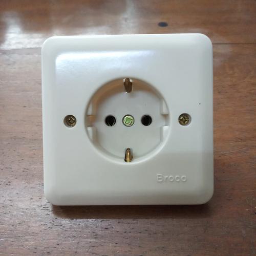 Jual STOP KONTAK BROCO / STOPKONTAK BROCO / TEMPAT COLOKAN DALAM TEMBOK ...