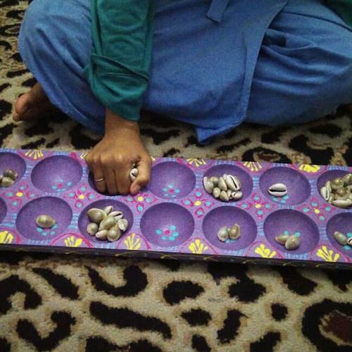 Jual Congklak Dakon Kayu Panjang Termurah & Biji Aslii - Congklak Lipat ...