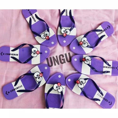 Jual BRYANS SENDAL JEPIT MATA DORAEMON UNYU UNGU - Ungu, 37 - Kota ...