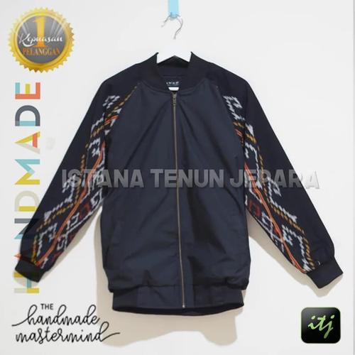 Jual Jaket Tenun Batik Pria Wanita Etnik Unik Hitam Motif NTT - Kab ...