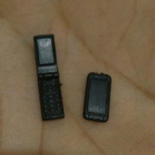 Jual handphone set of 2 aksesoris shf dan figma skala 1/12 - Kota ...