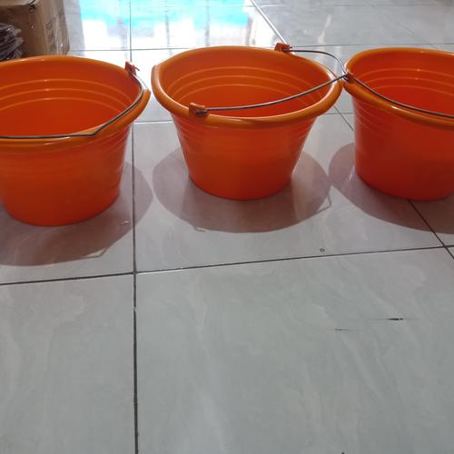 Jual EMBER COR WARNA ORANGE ANTI PECAH - Jakarta Barat - muliaabadi888 ...