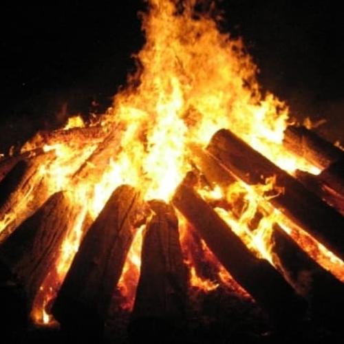 Jual api unggun kayu bakar - Jakarta Timur - @edisherdis | Tokopedia