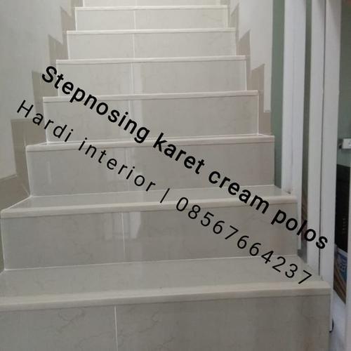 Jual lis tangga Stepnosing Karet panjang 4 meter - Cream polos - Kab ...