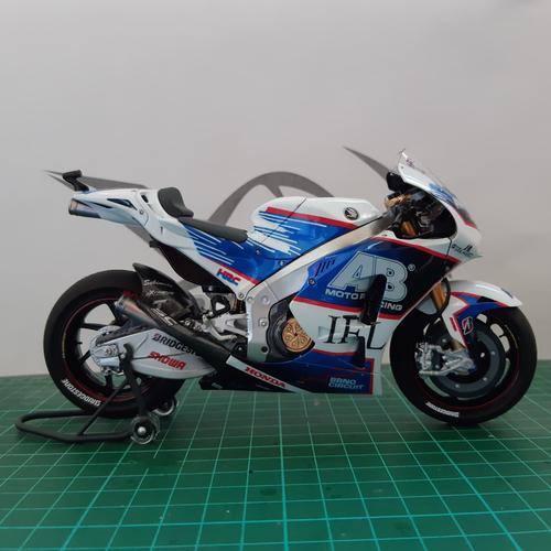Jual tamiya honda rc213v special custom livery karel abraham - Kota ...