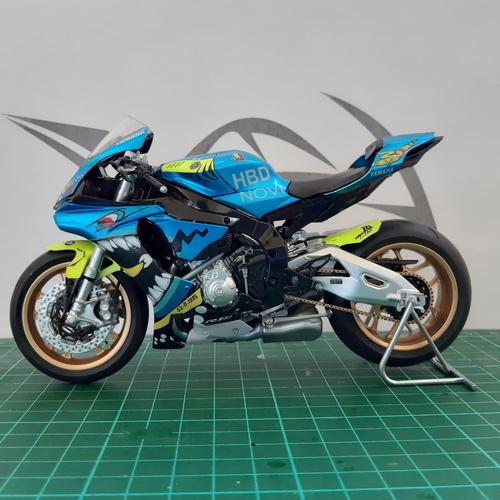 Jual tamiya yamaha yzf-r1m custom livery blue shark - Kota Yogyakarta ...