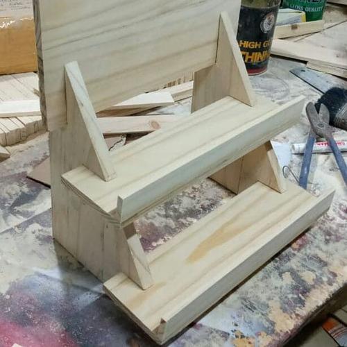 Jual rak display kayu / rak tangga 2tingkat / display sabun home made ...