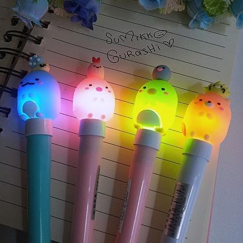 Jual Pulpen Lampu Sumikko Gurashi-Bisa Nyala/LED Pen/Pulpen Senter ...