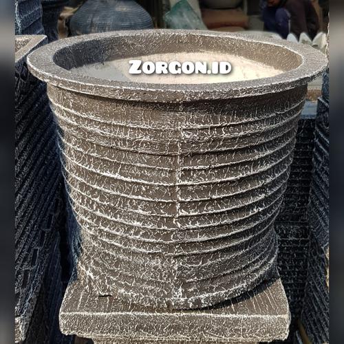 Jual Pot Minimalis / Pot Bulat Kaki 3 / Pot Tanaman Minimalis ukuran 40 ...