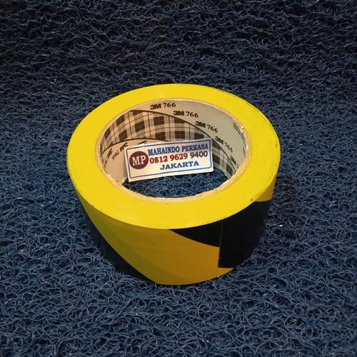 Jual 3M 766 Lakban lantai / floor marking tape KUNING-HITAM 2"x 33 meter - Kota Tangerang ...