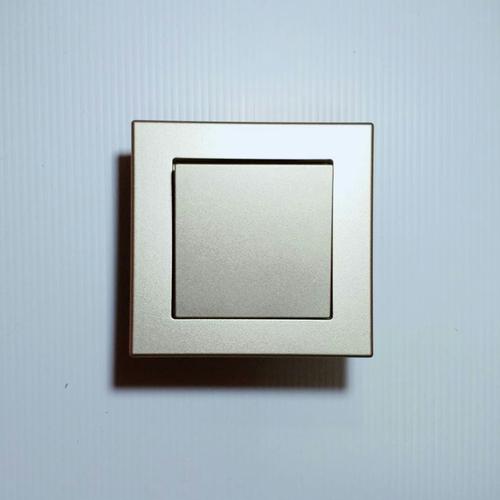 Jual Saklar Engkel / Single Broco Plano Gold - Jakarta Pusat - Planet ...