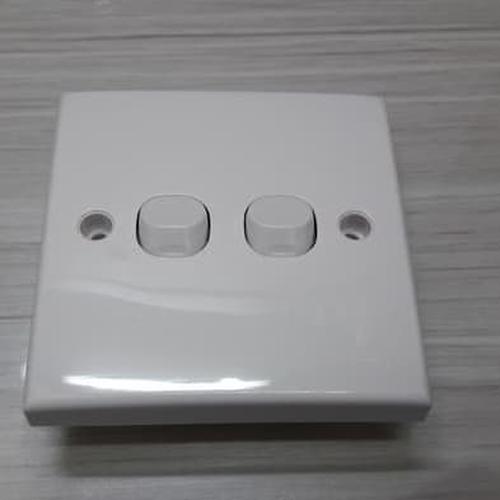 Jual Saklar seri double clipsal tombol lampu sakelar isi 2 dua ...