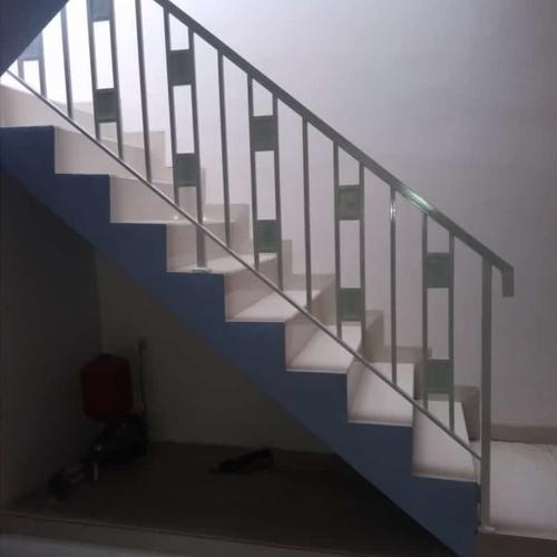 Jual pegangan tangga dan balkon besi galvanis - Kota Tangerang Selatan ...