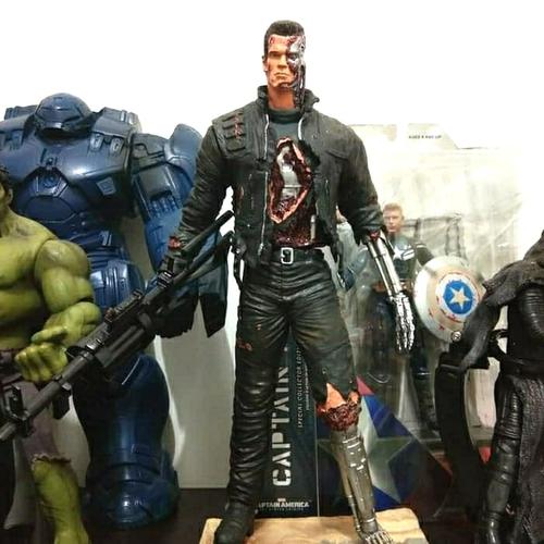 Jual Action figure Statue Terminator 3 ARTFX bukan hot toys, crazy toys ...