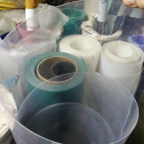 Jual PLASTIK TUTUP PAGAR BENING TEBAL 1 mm / FIBER METERAN BENING SUPER ...